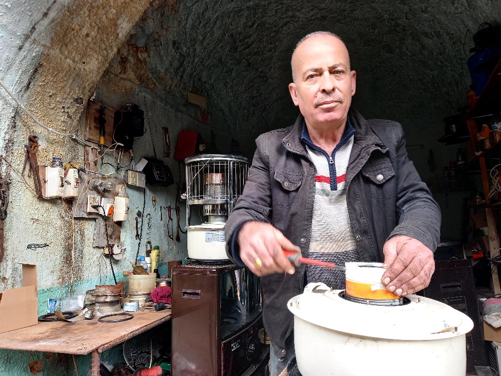 Waleed’s business is up when temperature is down